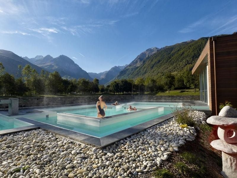 5 natural hot springs to discover in the Pyrénées
