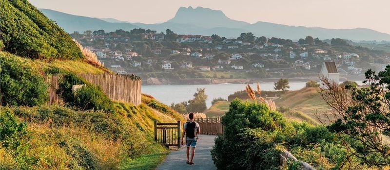 Besök Biarritz och Baskien