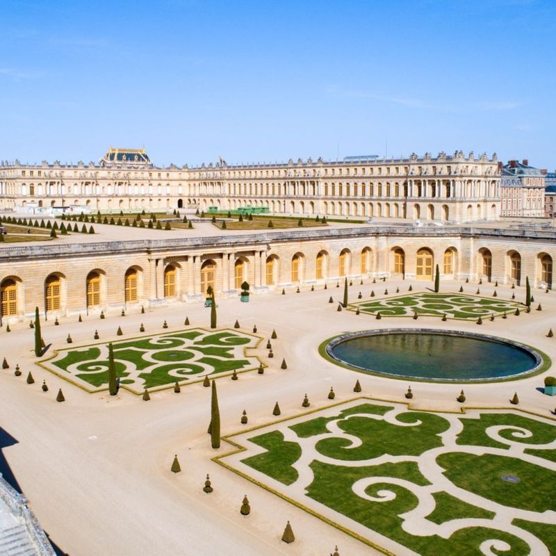 Palaces parisiens : Des expériences luxe exclusives et sur mesure