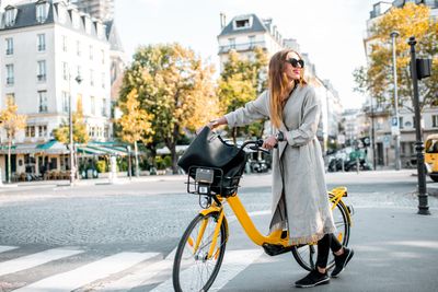 Cycling: our tips for travelling and getting around on two wheels