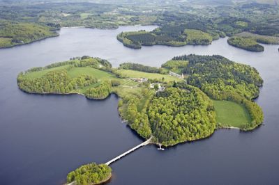 Autour de Limoges : terre de nature, savoir-faire et légendes