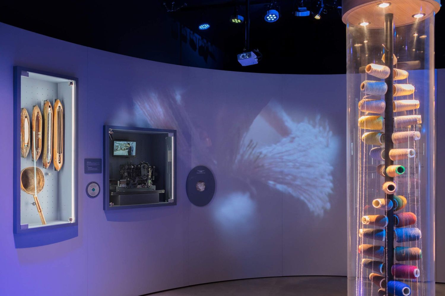 The wool factory that brings fabrics to life in Provence