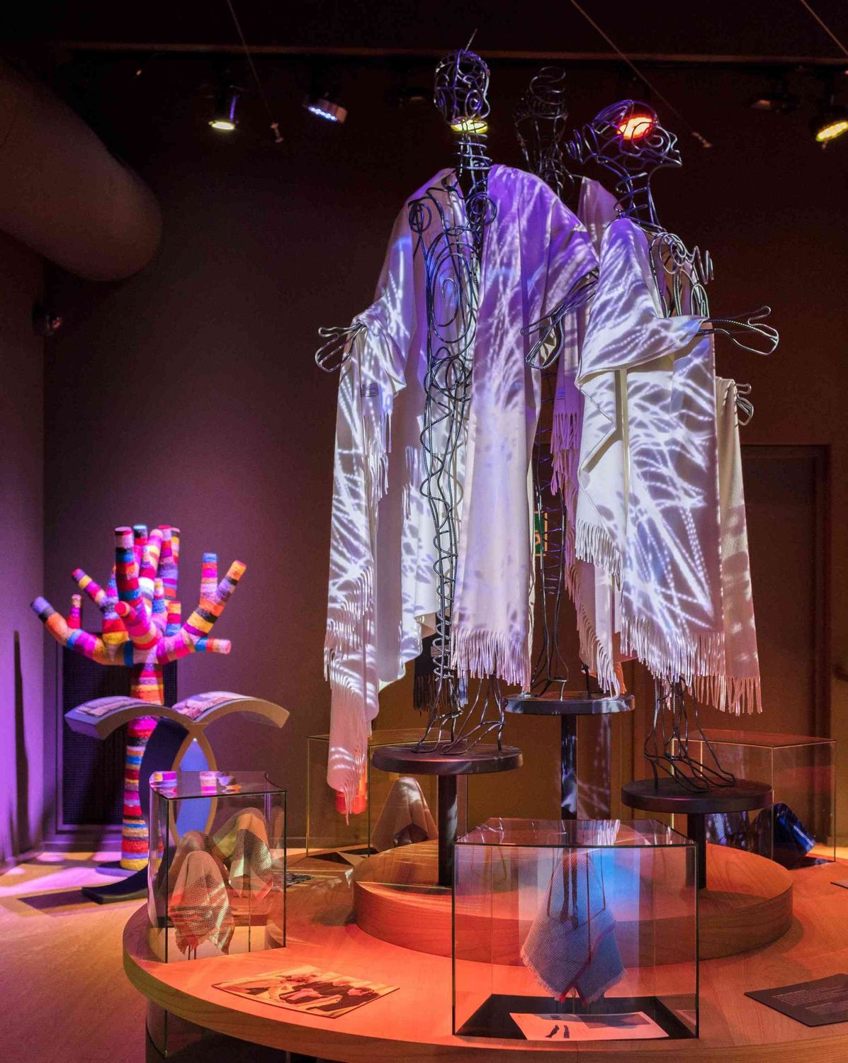 The wool factory that brings fabrics to life in Provence