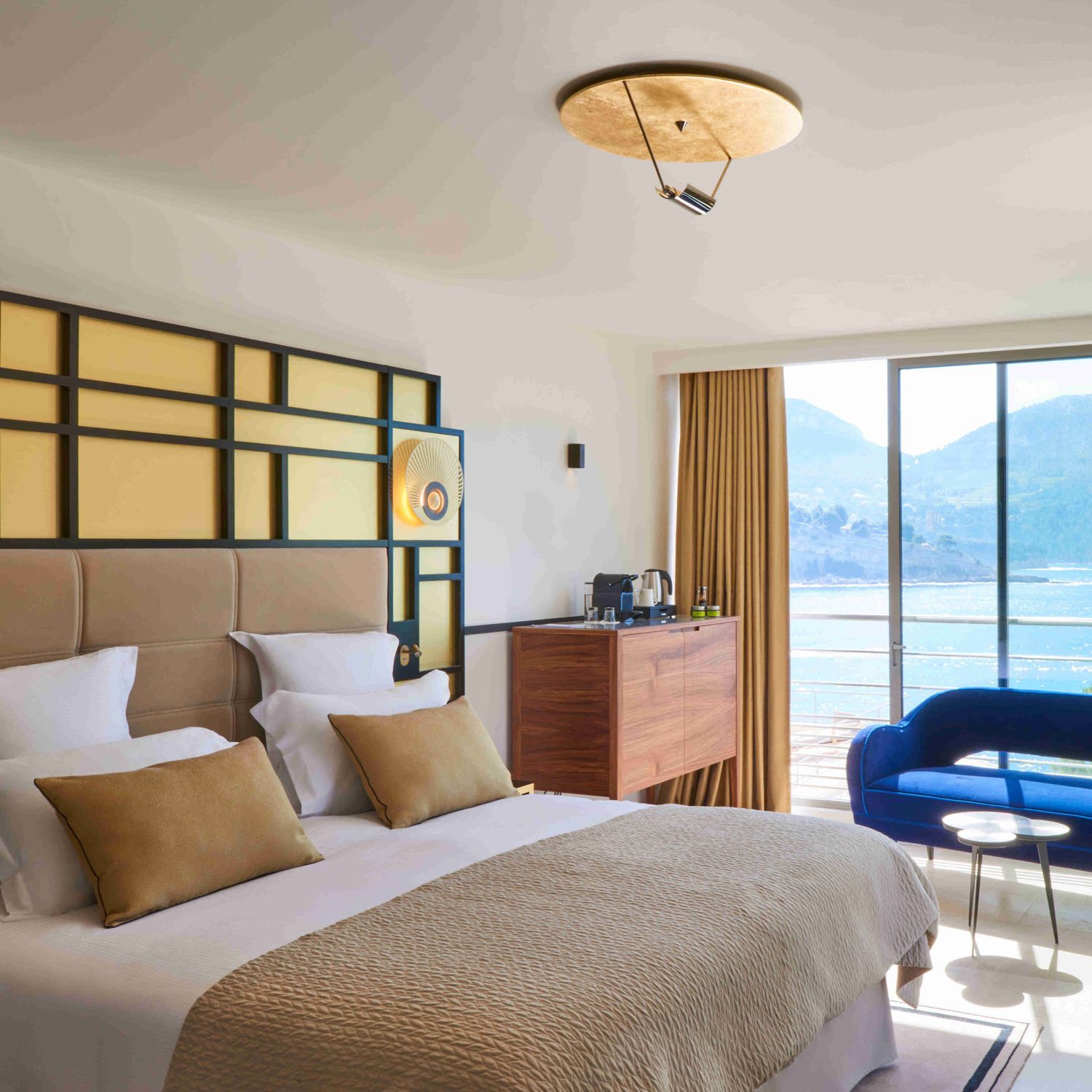 Hôtel Les Roches Blanches, face au cap Canaille à Cassis