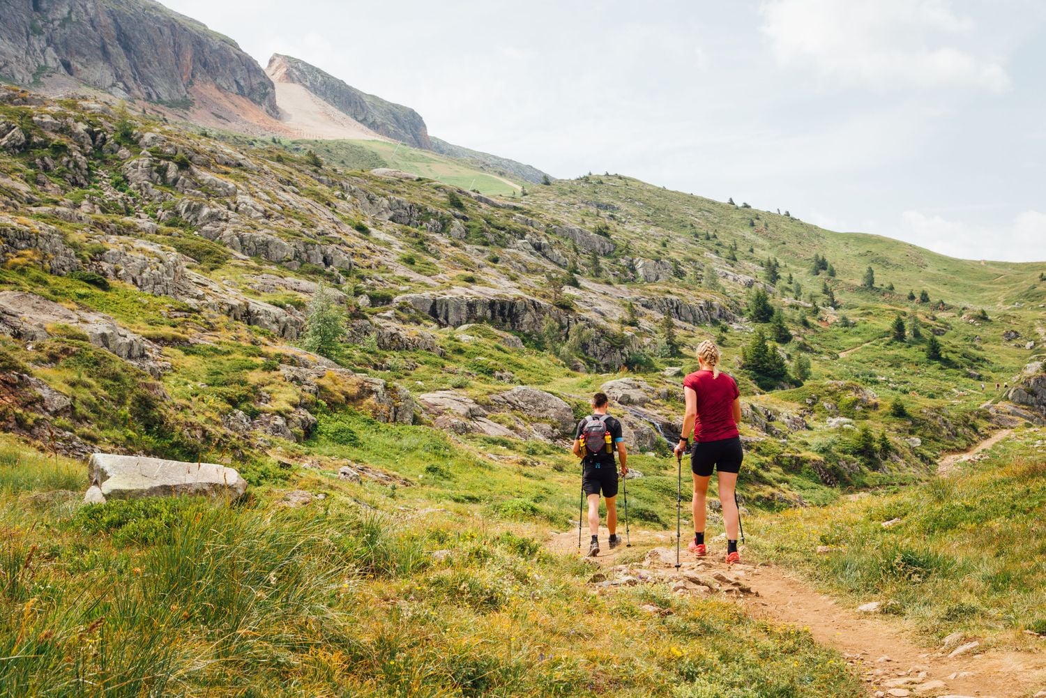 France hiking trails with these manu GR circuits and routes