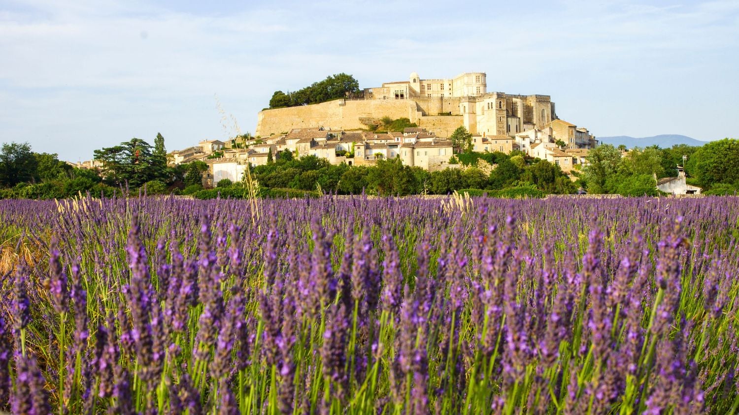 Op slag verliefd: de zes mooiste dorpen in de Drôme