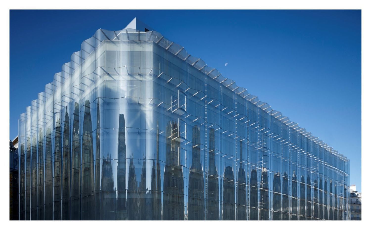 We are telling everything about the Samaritaine in Paris