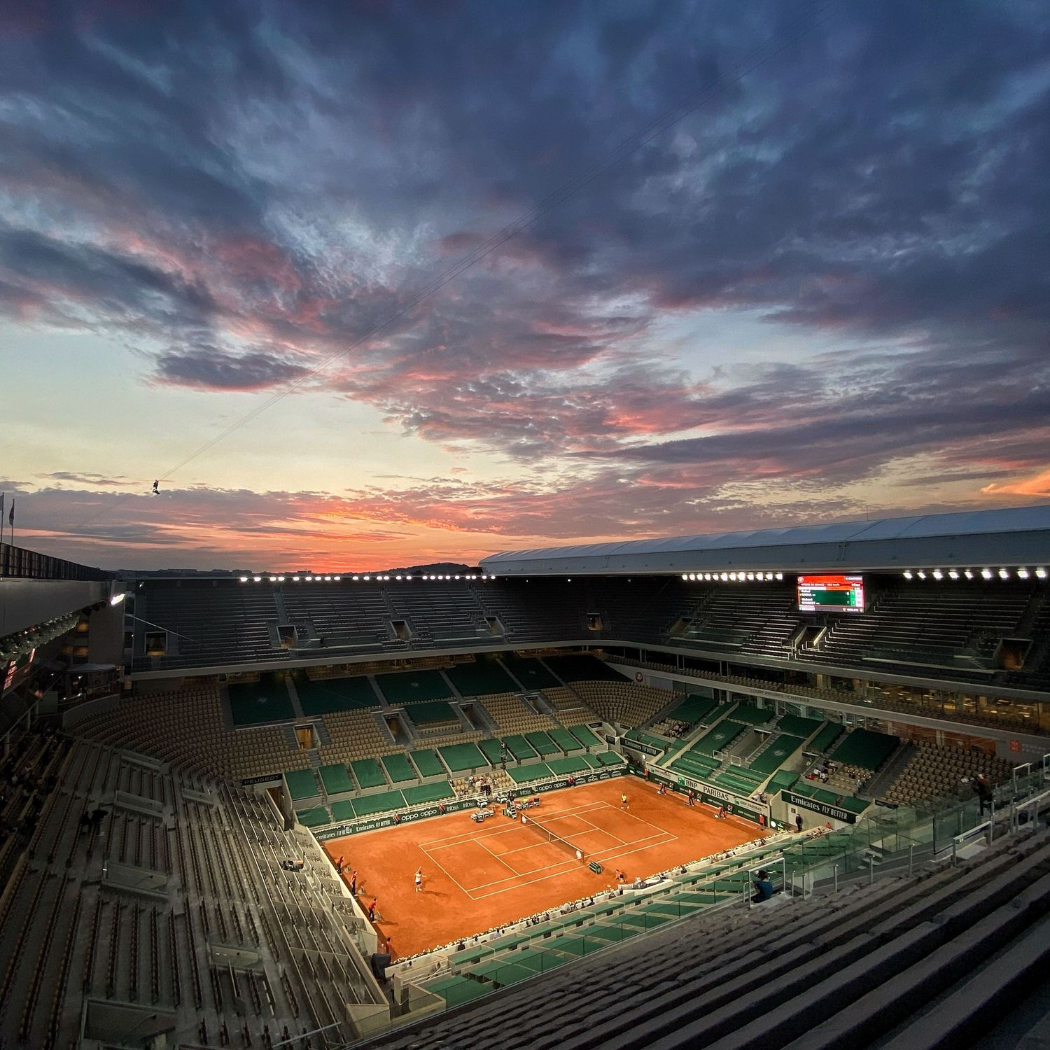 Selected atypical experiences in Paris... or in very close proximity